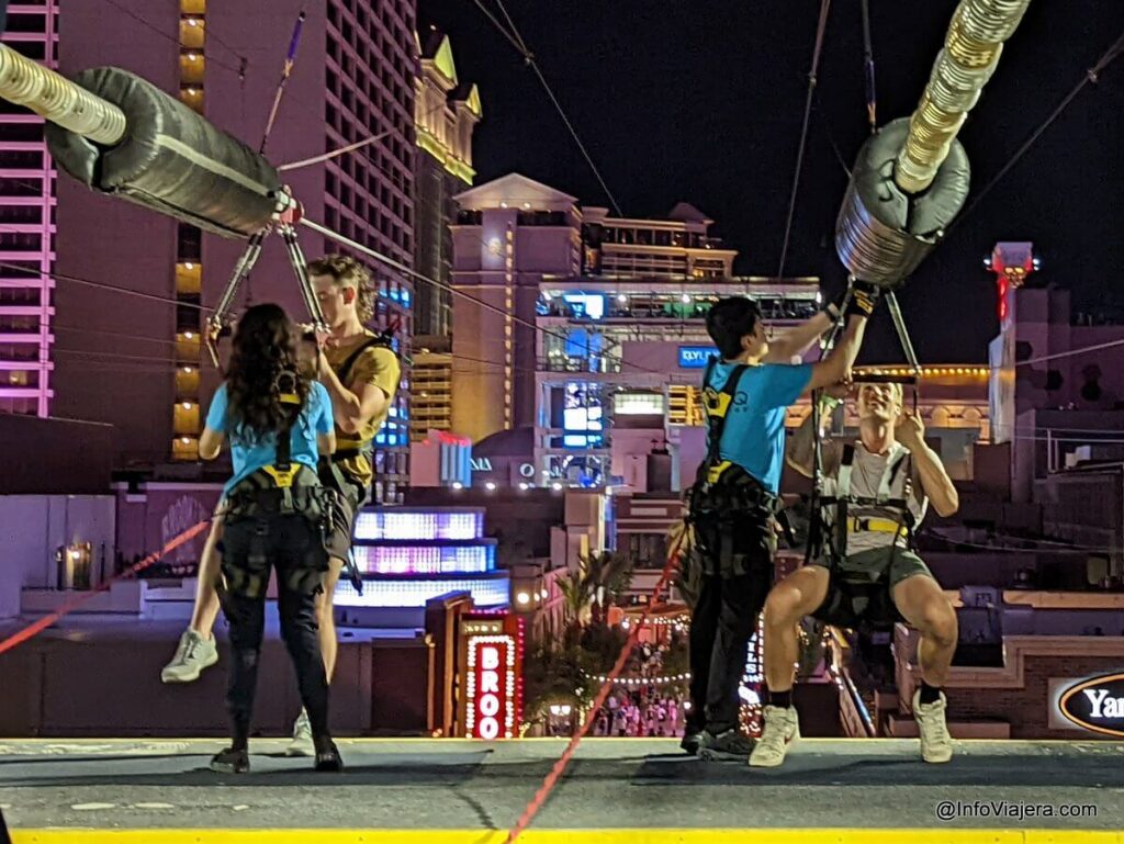 Volamos en tirolesa por Las Vegas (USA) en Fly LINQ Zipline - Info Viajera