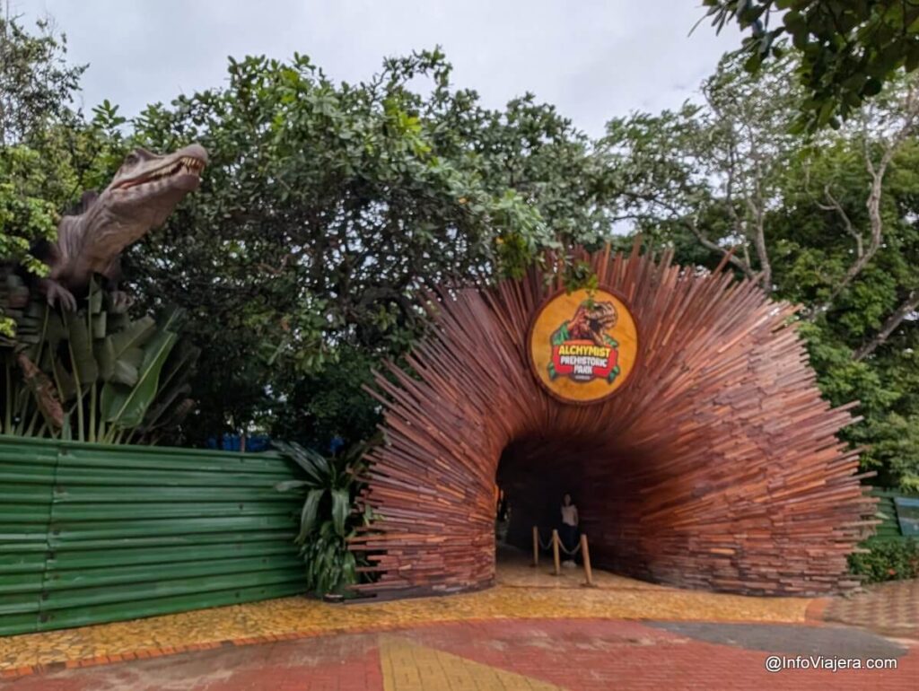 Alchymist Prehistoric Park: un raro parque de dinosaurios en Fortaleza ...
