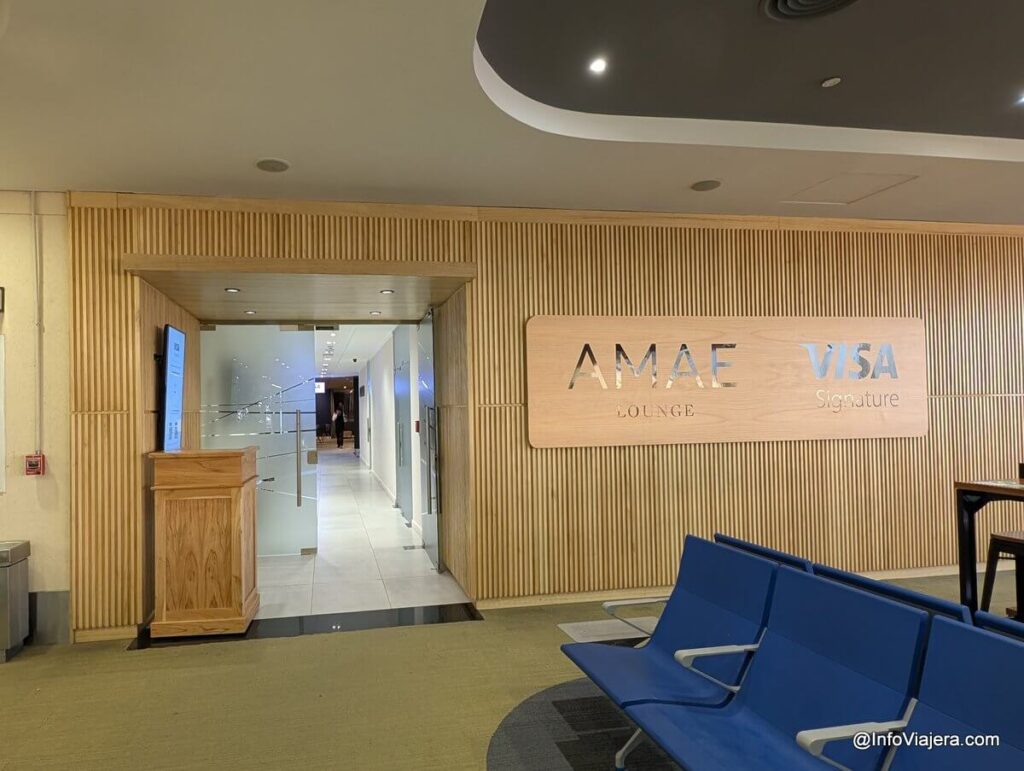La sala VIP AMAE Lounge Internacional en la puerta 1 de Ezeiza ...